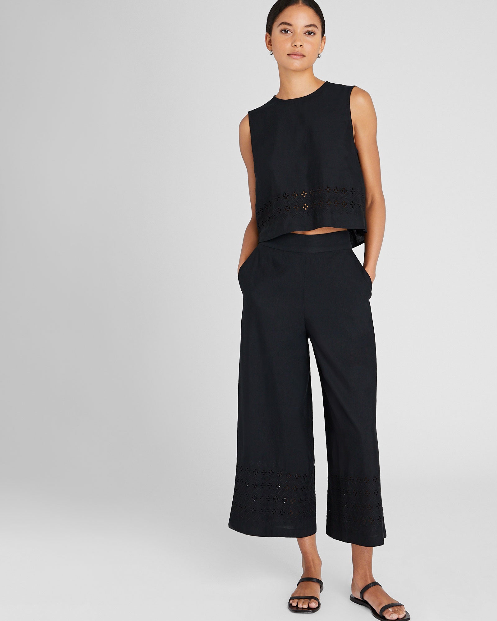 Women's Black Eyelet Detail Cropped Pant | Club Monaco Corp, CA US