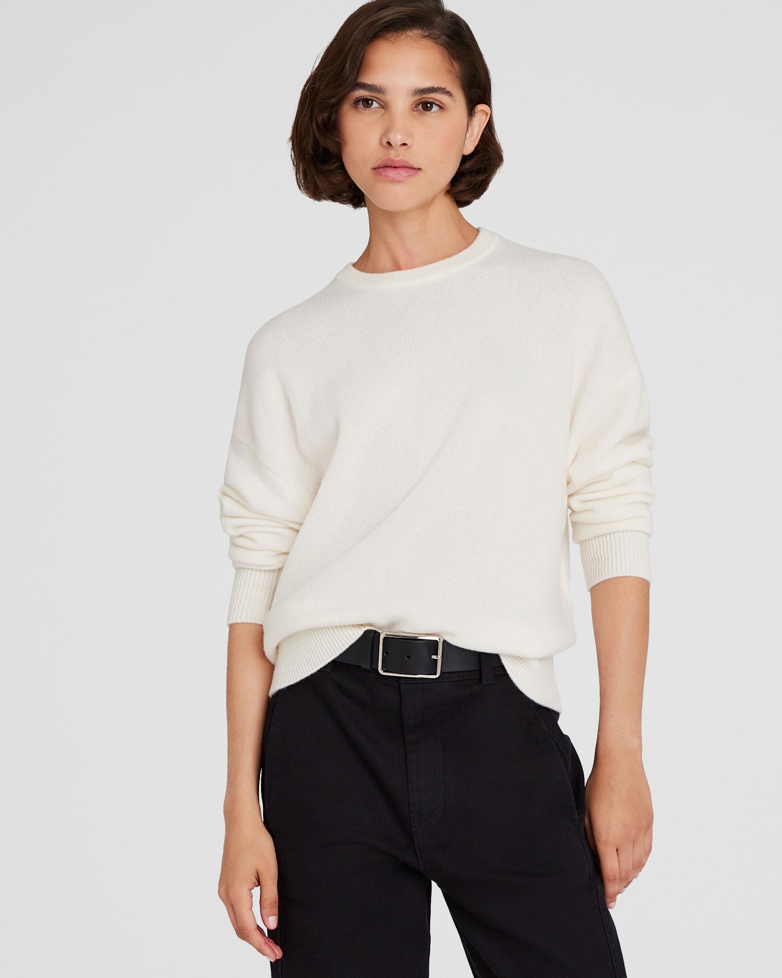Women's Ivory Cashmere Crewneck Sweater | Club Monaco US